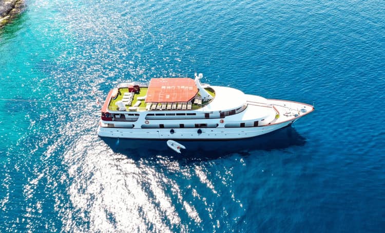 Deluxe Boat Fleet Croatia - Cruise Croatia